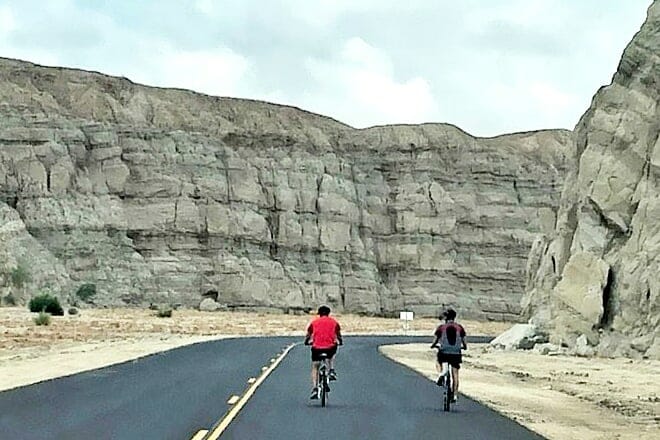 Earthquake Canyon Express Downhill Bike Adventure