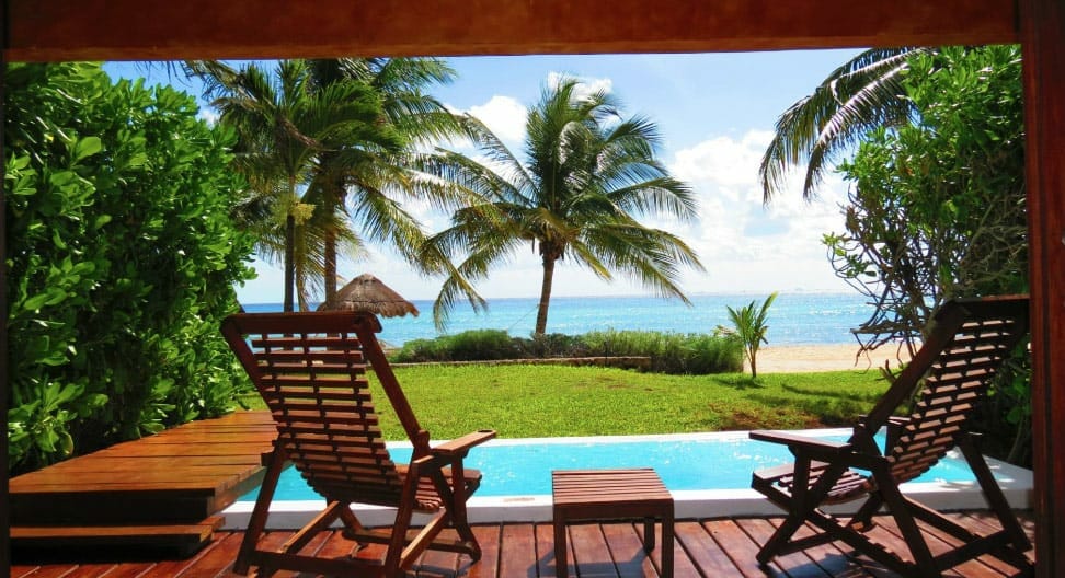 Le Reve Boutique Beachfront Hotel