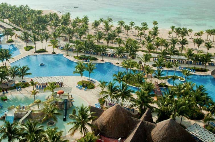 Barcelo Maya Colonial Tropical