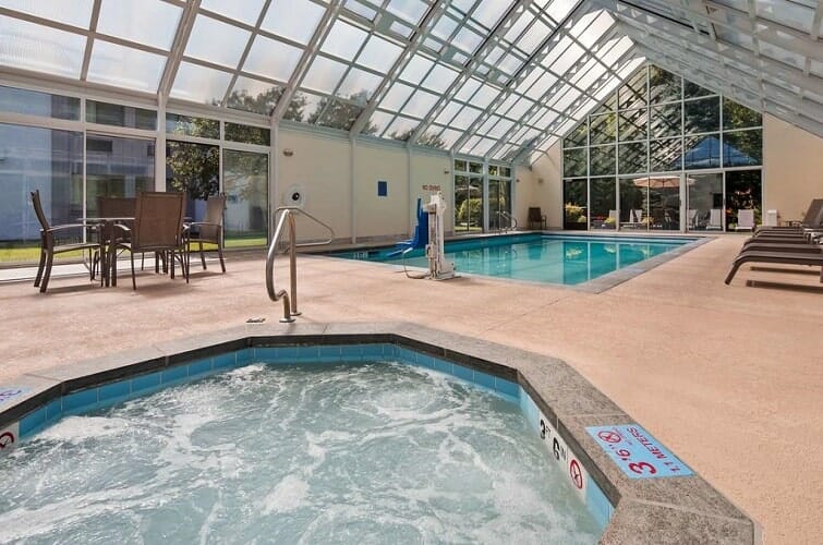 The Best Western Plus Waterbury- Stowe