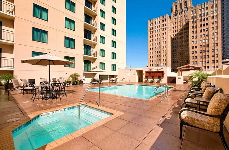 Embassy Suites By Hilton San Antonio Riverwalk Downtown