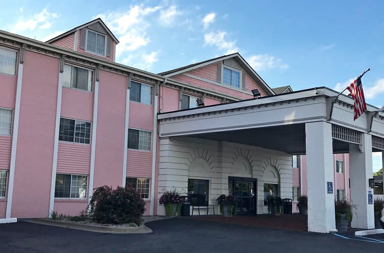 the best western greenfield inn