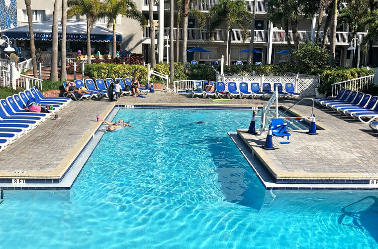 tradewinds island resort &ndash; st. pete beach