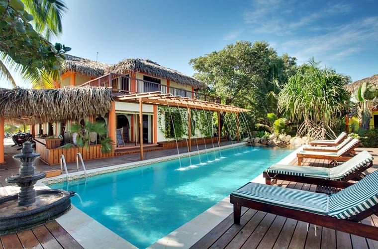 Robert&rsquo;s Grove Beach Resort &ndash; Placencia Beach