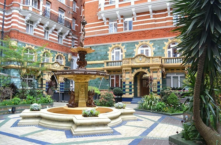 Taj 51 Buckingham Gate &ndash; Suites And Residences