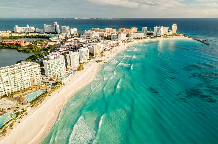Explore Cancun&rsquo;s Hotel Zone