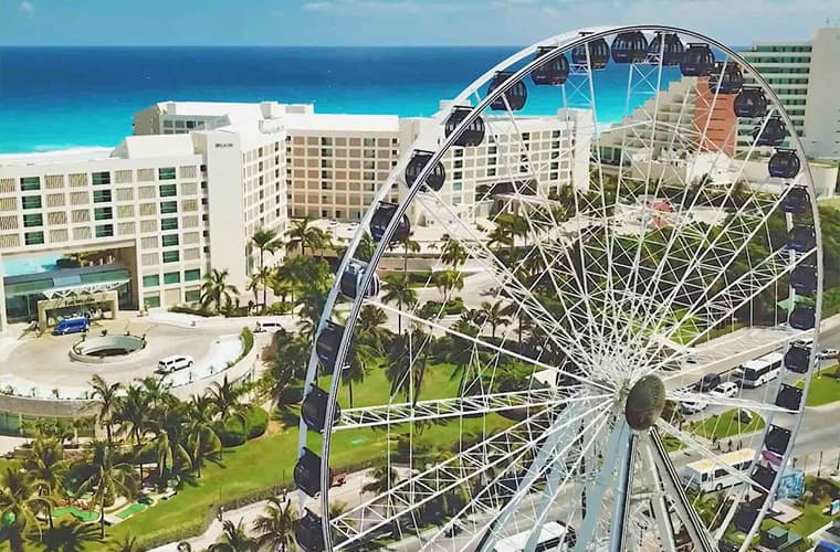 Ferris Wheel Cancun
