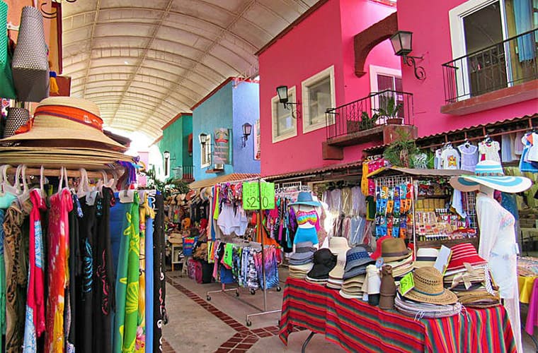 Go Shopping At Mercado