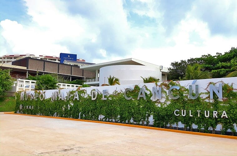 Maya Museum And San Miguelito Ruins Cancun