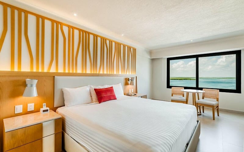 Royal Solaris Cancun Rooms