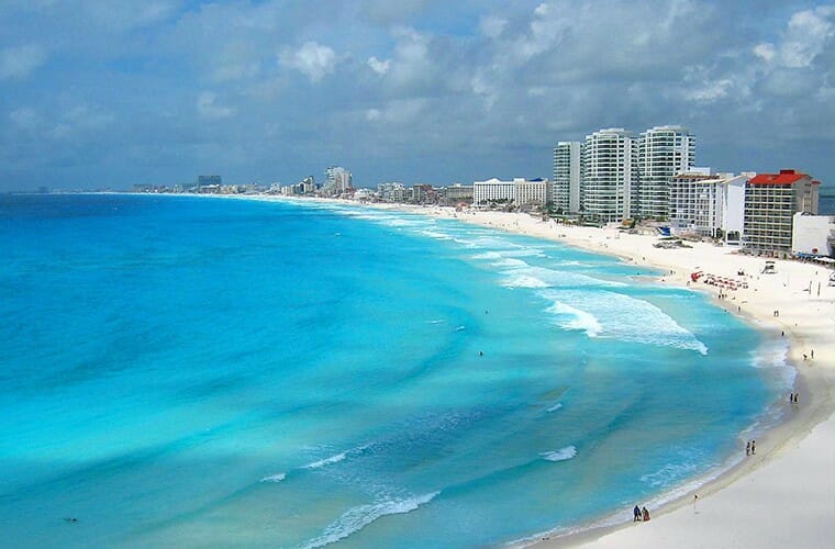 Visit Cancun&rsquo;s Best Beaches