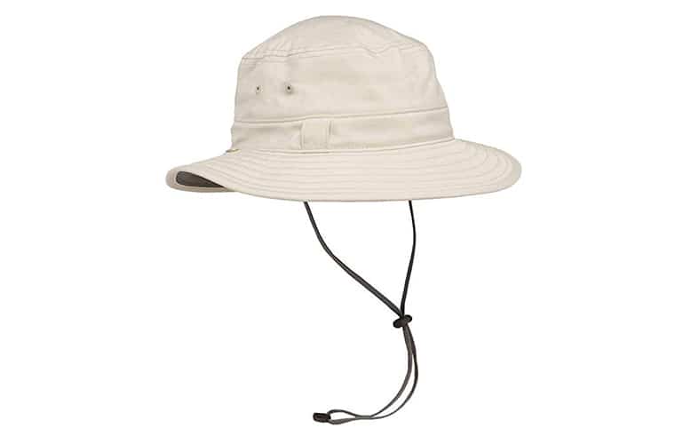 A Packable Sunhat Should Be On Your Packing List For Cancun