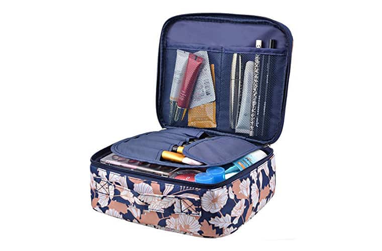 A Travel Makeup Bag Should Be On Your Packing List For Cancun