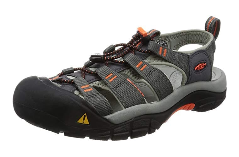 Water Shoes Should Be On Your Packing List For Cancun