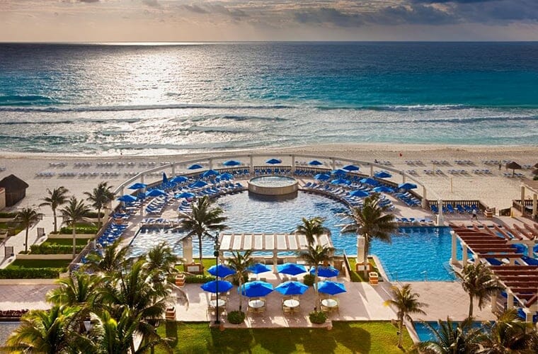 Pool at Casamagna Marriott Cancun Resort