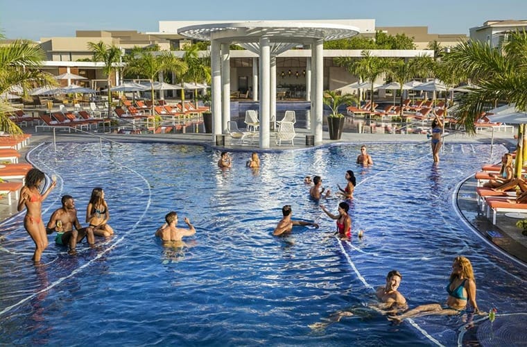 The Grand At Moon Palace Pool