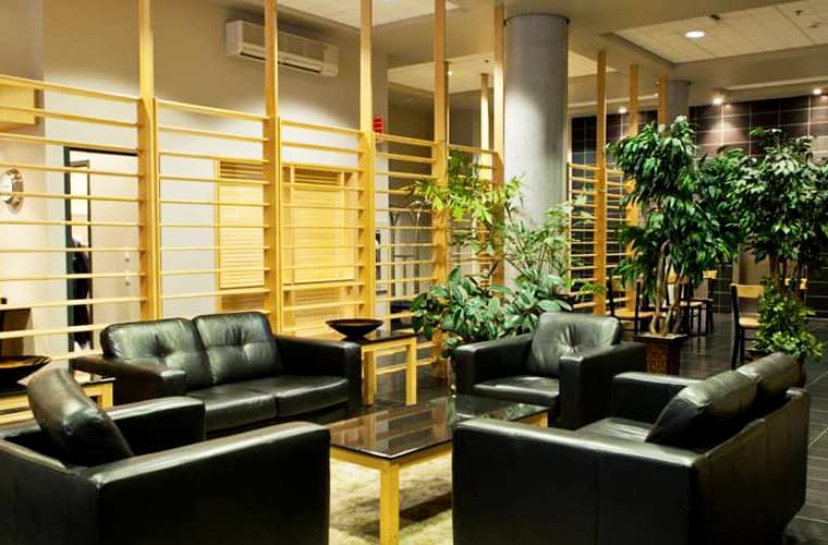 Hotel Le Dauphin Montreal Center-Ville