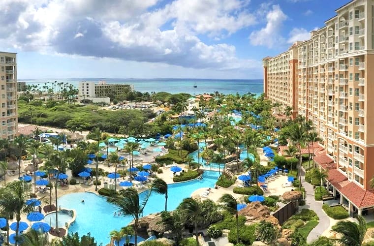 Marriott&rsquo;s Aruba Surf Club