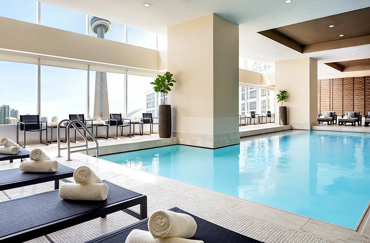 Ritz Carlton Toronto Luxury &ndash; Downtown