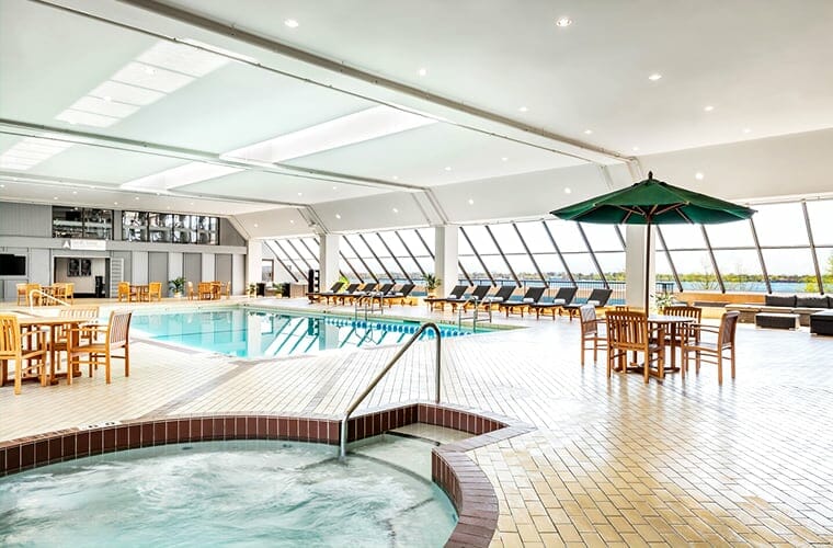 The Westin Harbour Castle Moderate &ndash; Downtown Central