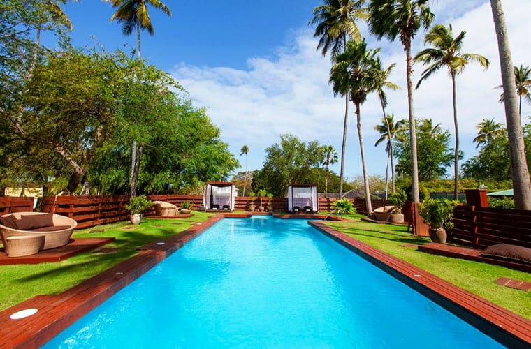 Villa Montana Beach Resort