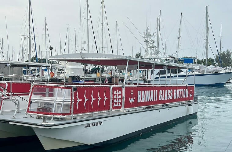 glass bottom boat tour in waikiki, honolulu