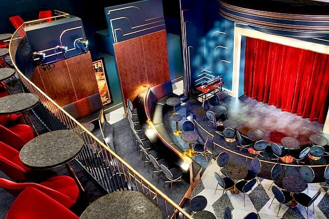 Chicago Magic Lounge