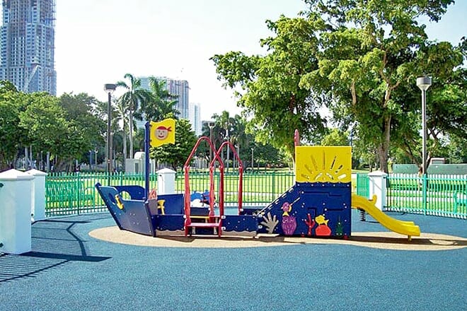 Lee and Tina Hills Playground at Bayfront Park &mdash; Downtown
