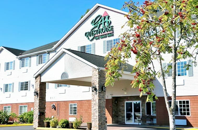 GuestHouse Inn & Suites Kelso/Longview