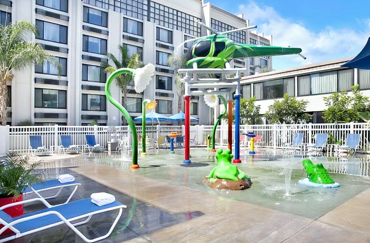 Holiday Inn Hotel & Suites Anaheim