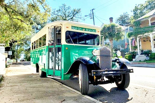 Pensacola Hop-on Hop-off Tour
