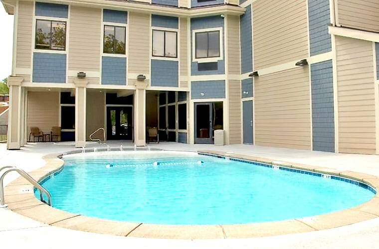 Port of Kimberling Marina & Resort