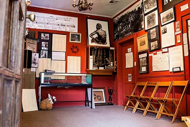 River Road African American Museum