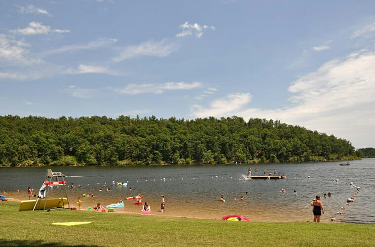Bull Shoals White River State Park Beach &mdash; Bull Shoals