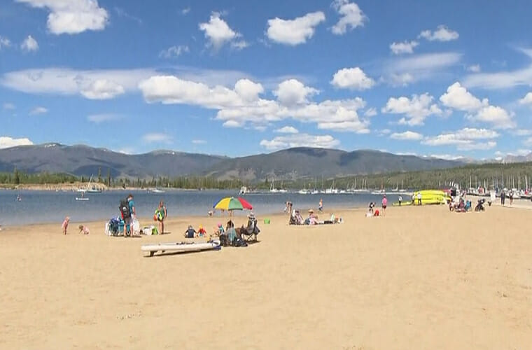 Dillon Reservoir Beach &mdash; Frisco