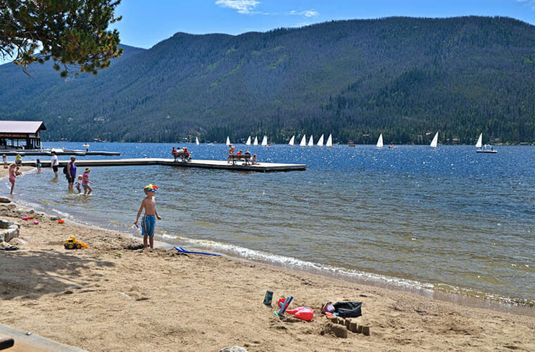 Grand Lake Beach &mdash; Grand Lake