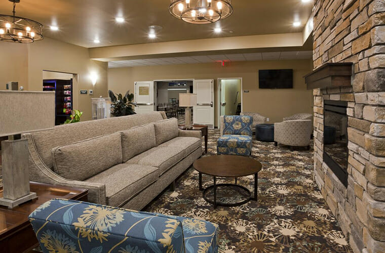 GrandStay Hotel & Suites Valley City