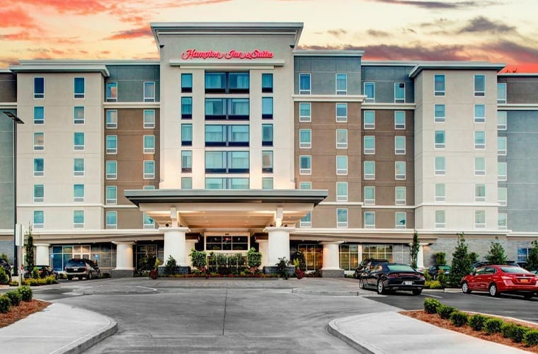 Hampton Inn & Suites