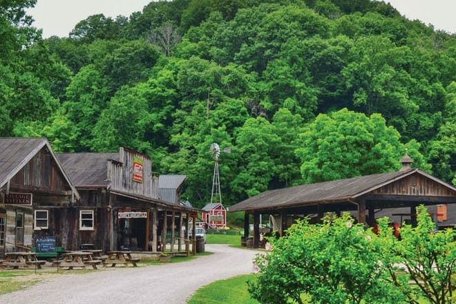 Heritage Farms Museum & Village &mdash; Huntington