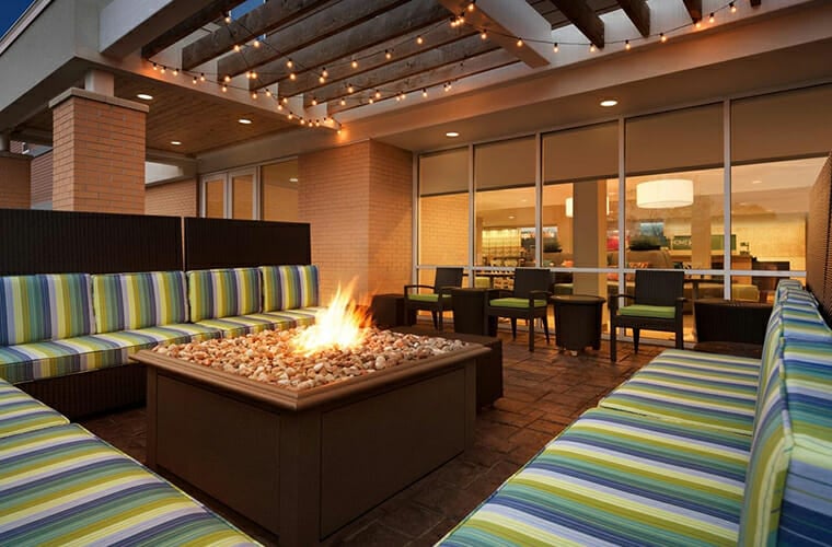 Home2 Suites By Hilton Milwaukee Brookfield