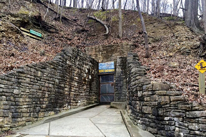 Mark Twain Cave &mdash; Hannibal