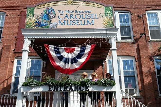 The New England Carousel Museum &mdash; Bristol