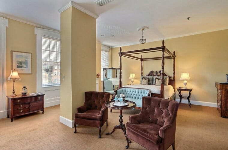 The Presidents' Quarters Inn