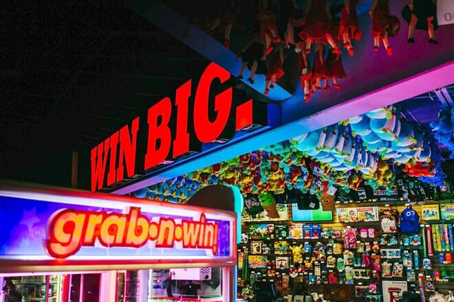 Arcadia &mdash; Downtown Gatlinburg