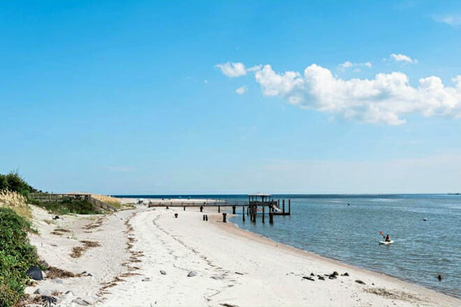 Back River Beach &mdash; Tybee Island