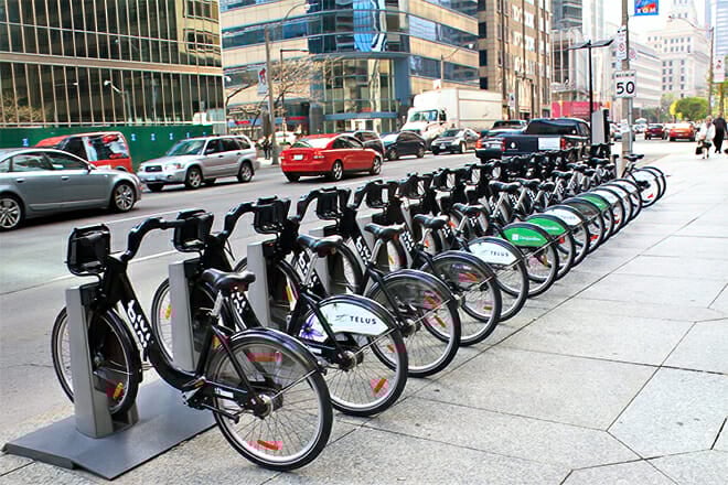 Bixi Bikes Up Mont Royal &mdash; Multiple Stations