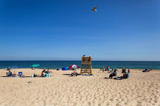 Blue Shutters Beach &mdash; Charlestown