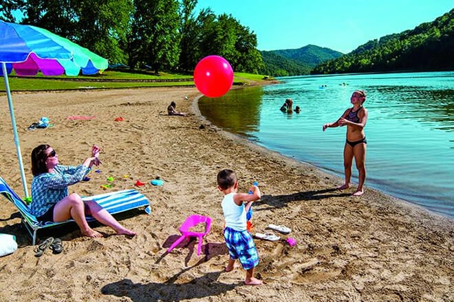 Buckhorn State Resort Park Beach &mdash; Buckhorn