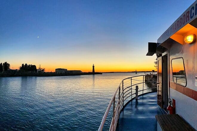 Buffalo Landmark Cruise &mdash; Columbus