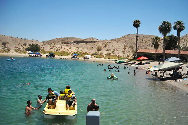 Cottonwood Cove Beach &mdash; Searchlight